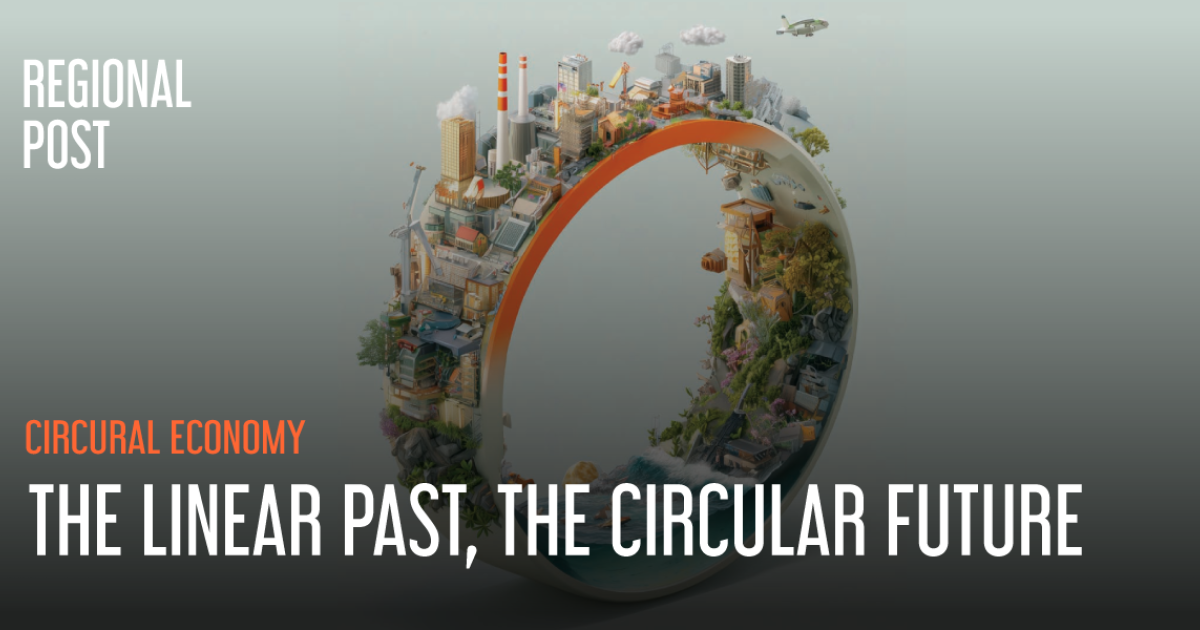 The Linear Past, the Circular Future